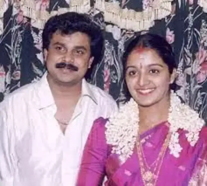 Manju Warrier And Meenakshi Dileep,എല്ലാരും ചോദിക്കുന്നു എന്തുകൊണ്ട് ...
