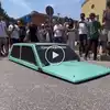Car Crawls Like a Snake Video Viral - सापासारखी सरपटणारी कार कधी पाहिली ...
