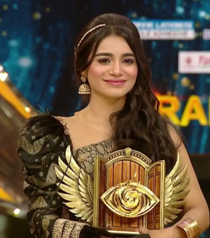 Bigg Boss Marathi 6 Winner : तन्वी कोलते बिग बॉस मराठीच्या सहाव्या ...