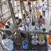 Parbhani Manavat Yashwadi Five People Died after Stone Pillar Collapsed ...