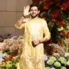 Aditya Thackeray Look at Anant Ambani Radhika Merchant Engagement ...