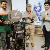 Hero Premia Showroom In Delhi,दिल्ली में खुला हीरो मोटोकॉर्प का खास ...