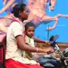 Gujarat Ki Super Mom Ka Viral Video,Video: मां जैसा कोई नहीं… बच्चे को ...