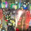 Dulhan Ki Entry Ka Viral Video,दुल्हन ने बढ़ाए दूल्हे की तरफ कदम तो ...