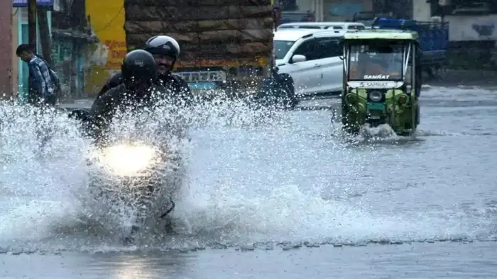 Jharkhand Weather Today: शिक्षक समेत 7 की मौत, मानसून की पहली बारिश में ...