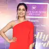 Angoori Bhabhi Aka Shubhangi Atre Red Gown,सीधी- साधी 'अंगूरी भाभी' ने ...