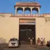 राजस्थान के इस जेल की सुरक्षा में फिर सेंध, मिले मोबाइल, कैदियों ने फोन ...