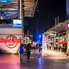 Travel Influencer Talked About Cyber Hub,विदेशी बाबू ने कहा गुरुग्राम ...