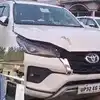 बलिया-रसड़ा हाइवे पर हादसे का शिकार हुई मंत्री संजय निषाद की गाड़ी, बाल ...