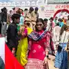 नवरात्र के मौके पर मां विंध्यवासिनी के दरबार में उड़े श्रद्धालु, चलीं ...