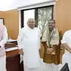 Bihar Election 2025: CM नीतीश से मिले BJP के चुनाव प्रभारी धर्मेंद्र ...