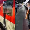 Reel Ke Liye Train Ki Safai,अच्छे व्यू के लिए पहले साफ की AC कोच की ...