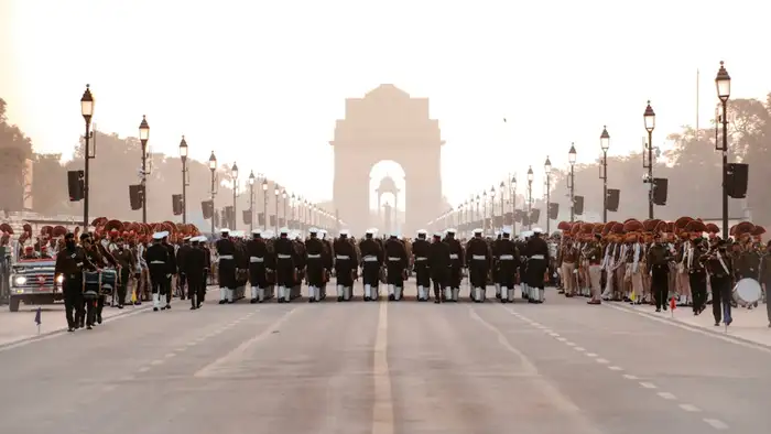 Republic Day 2026: तैयार था संविधान... फिर 2 महीने बाद क्यों हुआ लागू ...