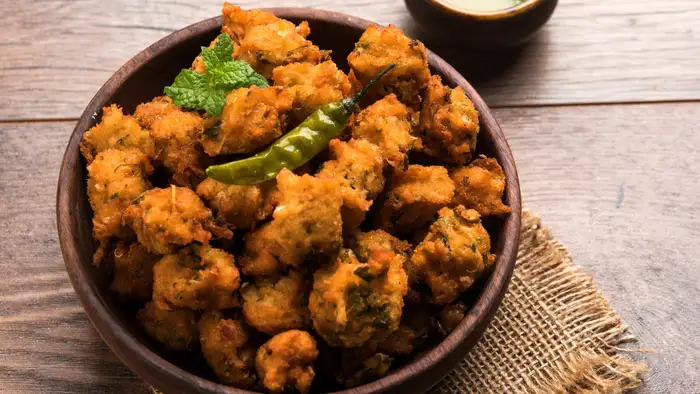 Crispy Nashta Fulauri Masala & Mohan Recipe,फुलौरी बिना चटनी कैसे बनी ...