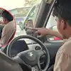 Mumbai Cab Driver,जाम में कैब चलाते समय एक हाथ से Reels और दूसरे हाथ से ...