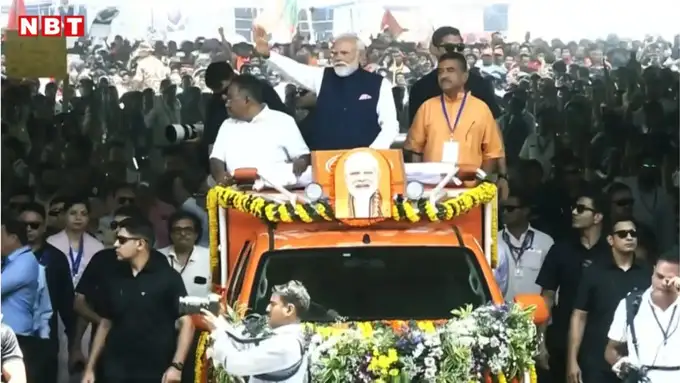 Suvendu Adhikari Oath Ceremony LIVE: खुली जीप में शुभेंदु अधिकारी के ...