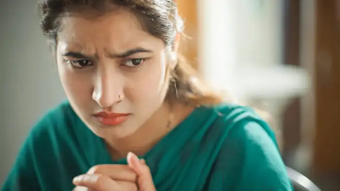वो चिल्लाती थी, गुस्से में दरवाजे पर मुक्के बरसाती थी, डॉ. ने बताया IED ...