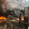 दिल्ली के मालवीय नगर अग्निकांड में अधिकतर लोगों की दम घुटने से मौत ...