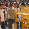 कॉकरोच जनता पार्टी के प्रदर्शन को लेकर फरीदाबाद पुलिस भी अलर्ट, बदरपुर ...