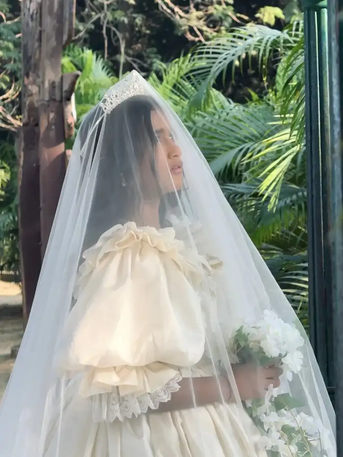 Princess Diana Inspired Wedding Gown, भाई ने छोटी बहन के लिए बना दी ...