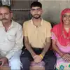वो सोचता था JEE उसके जैसों के लिए नहीं, कोटा के पैसे नहीं थे, अब रिक्शे ...