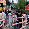 कैंची धाम स्थापना दिवस पर उमड़ा आस्था का सैलाब, 1 घंटे में 10000 भक्तों ...