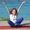 World's oldest yoga instructor is 100 Years Old And She Still Takes ...