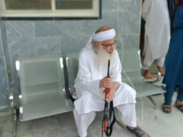 Taliban Flag Hoisted Over Madrasa Moulavi Threatened Police With Ak 47 ...