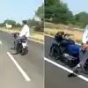 Driverless Bike In india Anand Mahindra Says Musafir Hoon Yaaron Na ...