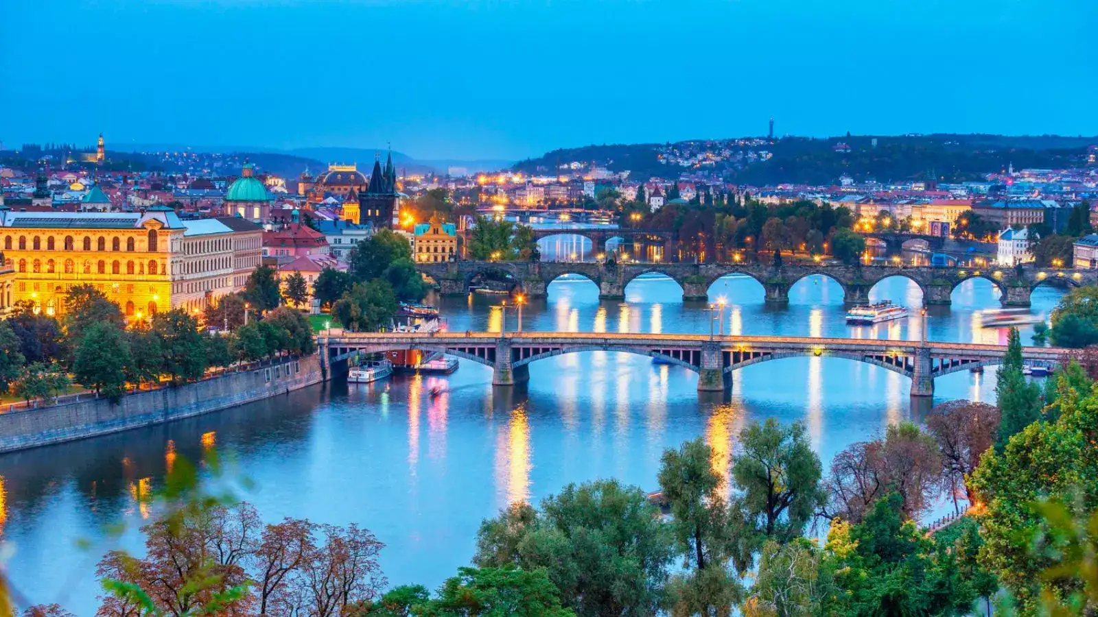 Europe Reigns: 9 Of 10 World's Most Walkable Cities Are Here