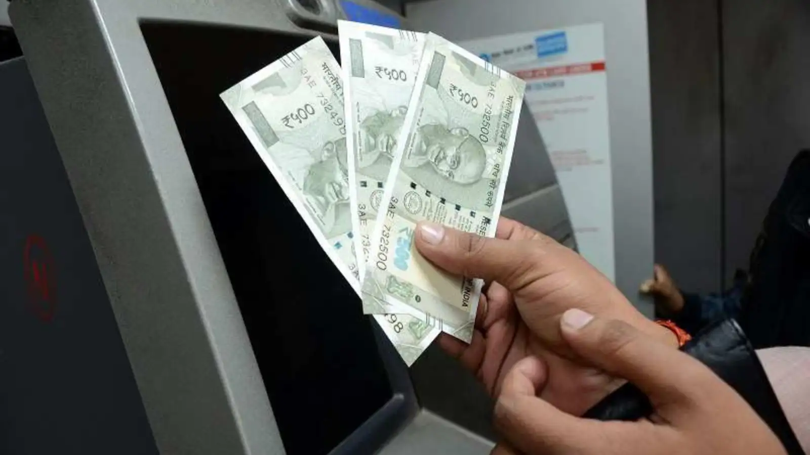 What To Do When Money Is Deducted But Not Withdrawn From ATM? RBI ...
