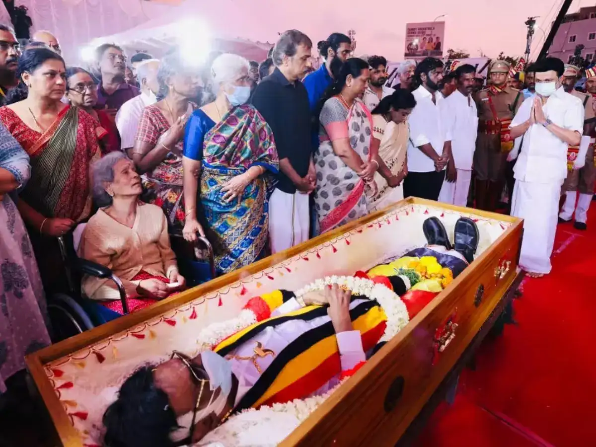 Actor Meesai Rajendran Explain Vijayakanth Final Tributes TN Govt ...