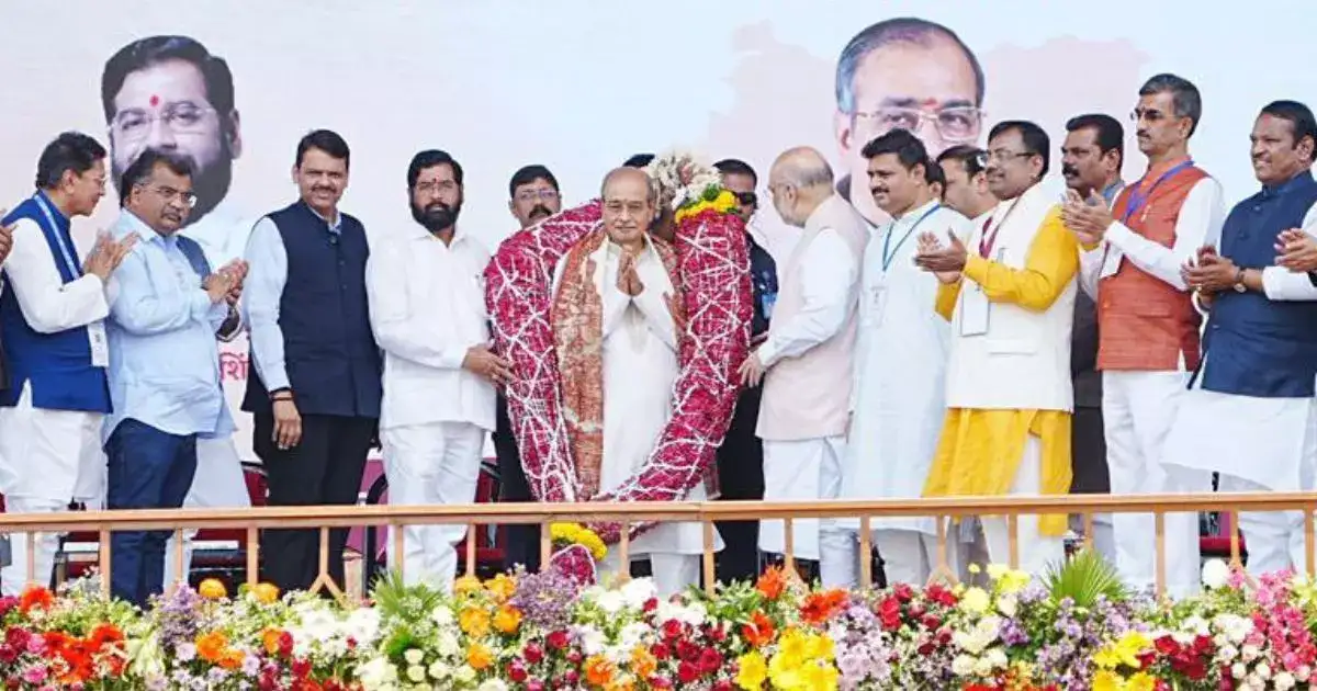 कौन हैं अप्पासाहेब धर्माधिकारी जिनके लिए कड़ी धूप में खड़ा रहा हुजूम ...