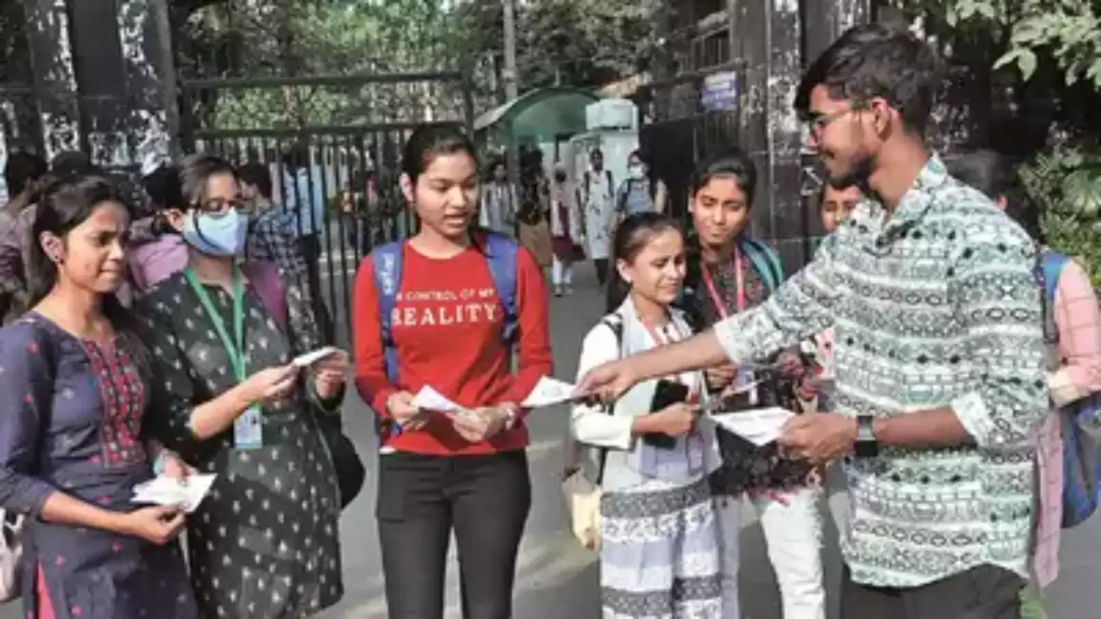 नीतीश ने पटना यूनिवर्सिटी छात्रसंघ चुनाव से किया किनारा, JDU के हैरान ...