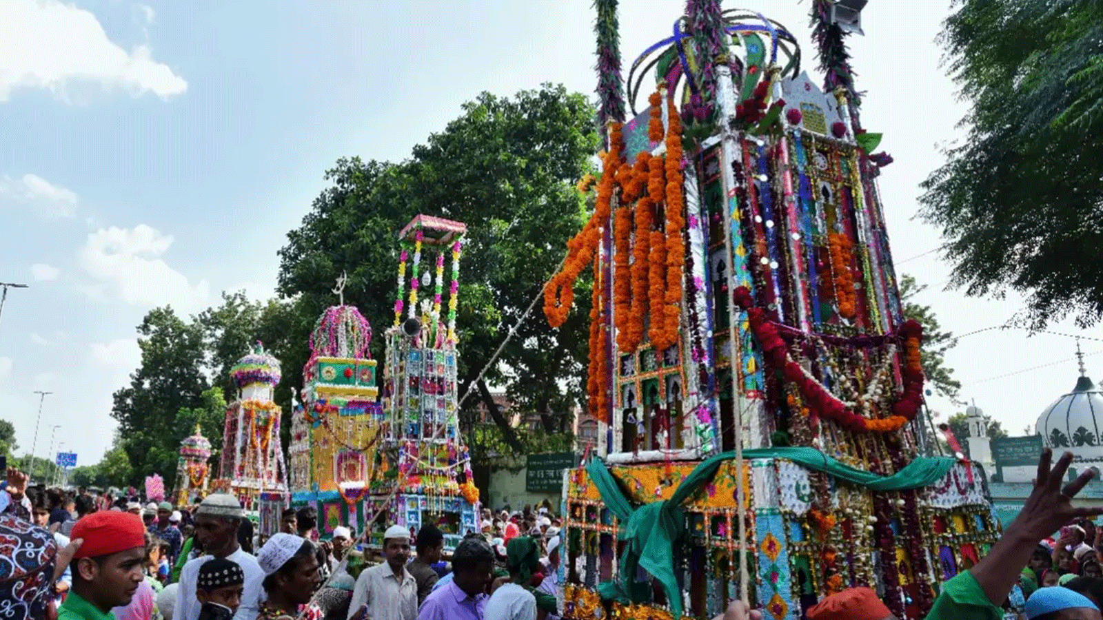 Muharram Tajiya 2024 | Islamic New Year 2024 : आ गया मोहर्रम, बिछ गई फर्श-ए-अजा, आज निकलेगा 186 ...