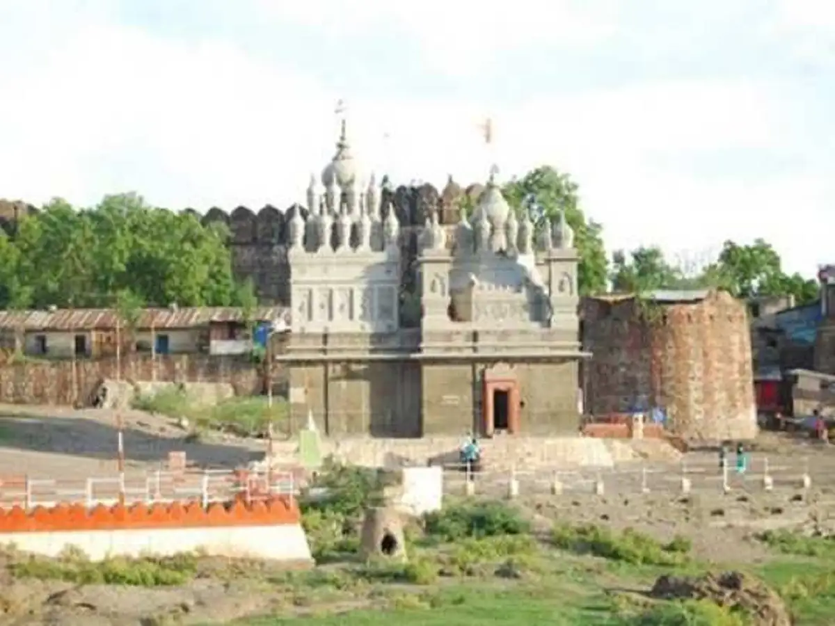 MahashivratriFestival,महादेव घाट शिवमंदिरात उत्सव - festival of ...