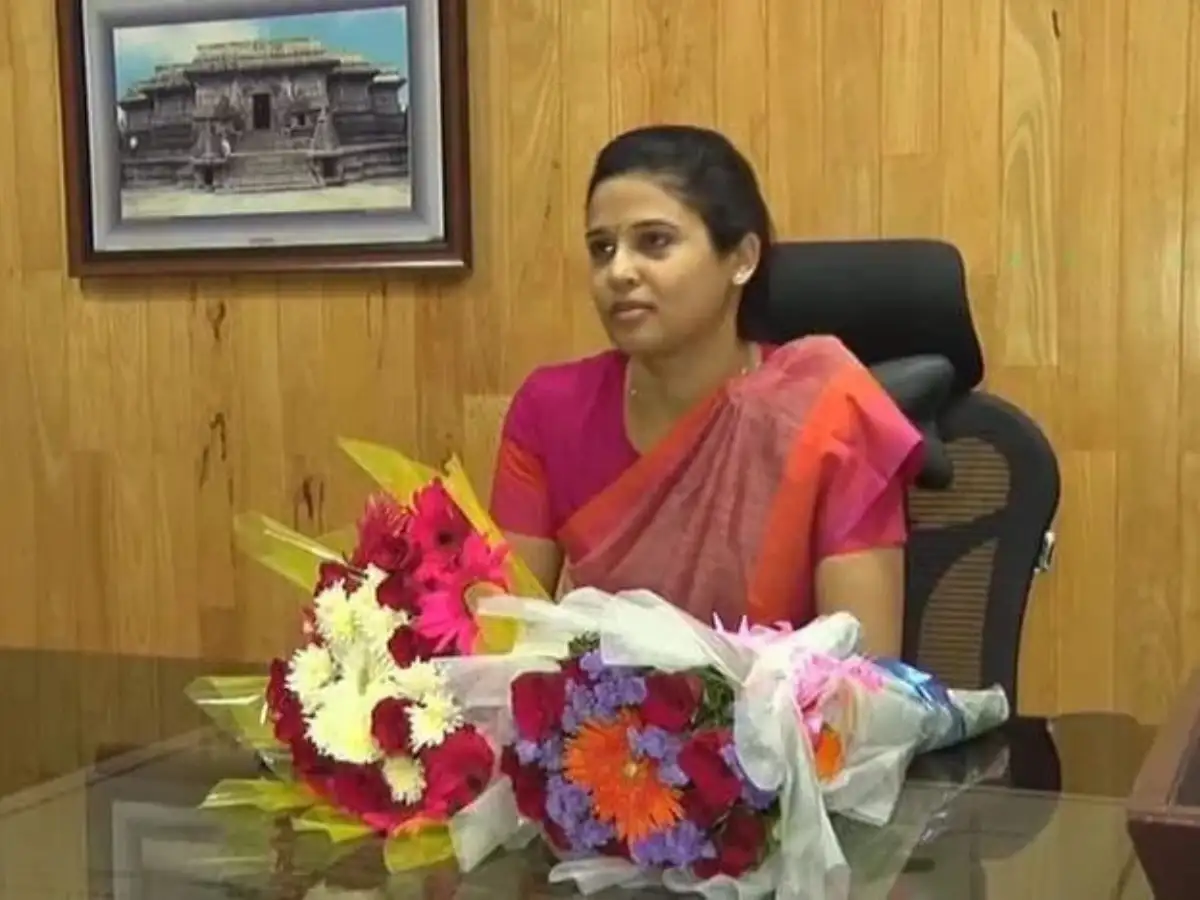 Rohini Sindhuri Ias,யார் இந்த ரோகினி சிந்தூரி ஐஏஎஸ்? ஊழல் புகார் ...
