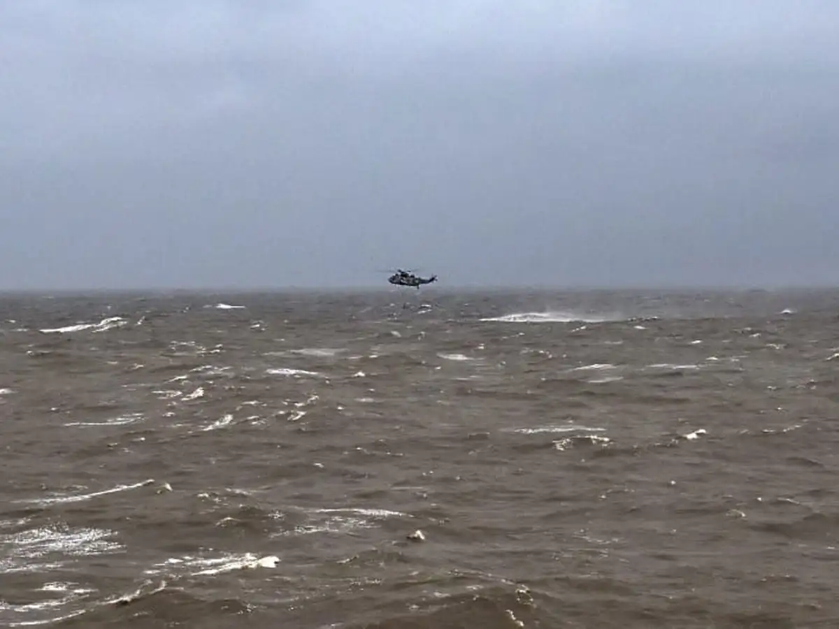 Ongc Barge Rescue Mission Update,ONGC बार्ज दुर्घटना: ४९ मृतदेह हाती ...