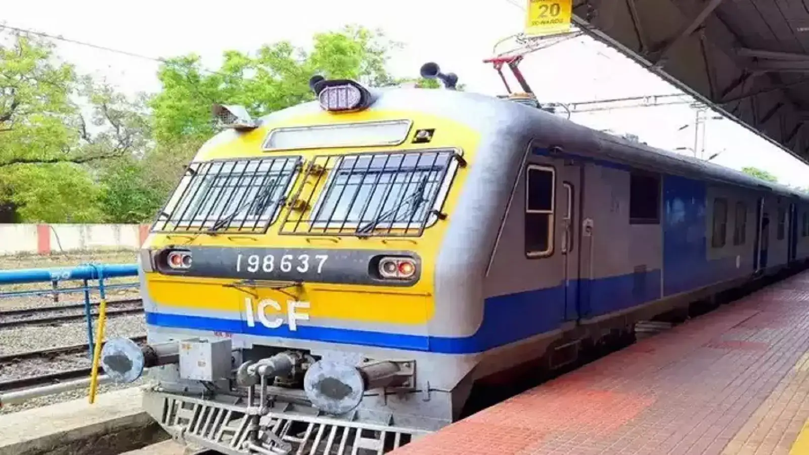 Chennai Beach Vellore Memu Train,சென்னை கடற்கரை - வேலூர் மெமு ரயில் ...