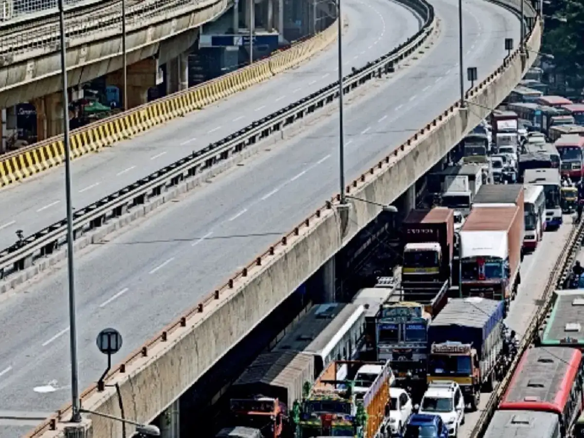 Tumakuru Road Flyover repair works for HTV: பெங்களூரு மக்கள் ரெடியா ...