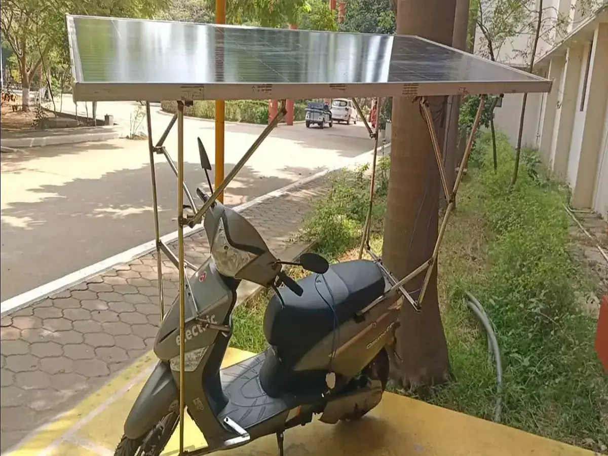 Kanchipuram Solar Two Wheeler,சூரியஒளியில் ஓடும் இருசக்கர வாகனம் ...