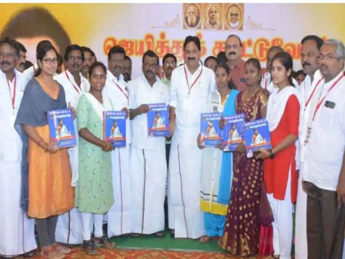 Barkur Dmk Mla,பட்டதாரிகளுக்கு சொந்த செலவில் 10 லட்சம் உதவி... பர்கூர் ...