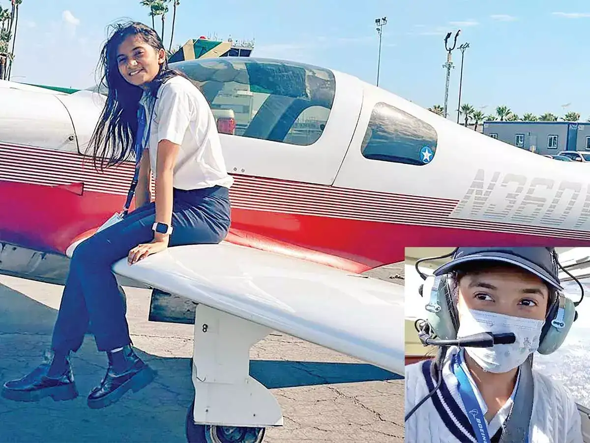 Maitri Patel Pilot,19 வயதில் பைலட் லைசென்ஸ் வாங்கிய விவசாயின் மகள் ...