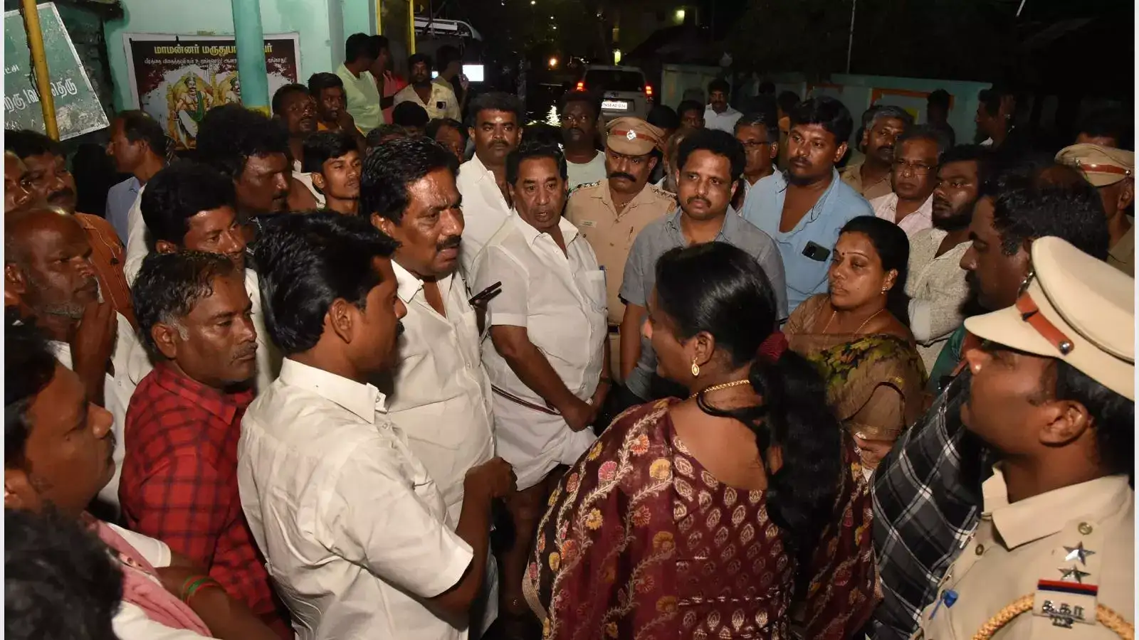 P Moorthy Inspection: மதுரை கனமழை மீட்பு நவடிக்கைகள்: நேரில் பார்வையிட்ட அமைச்சர் மூர்த்தி