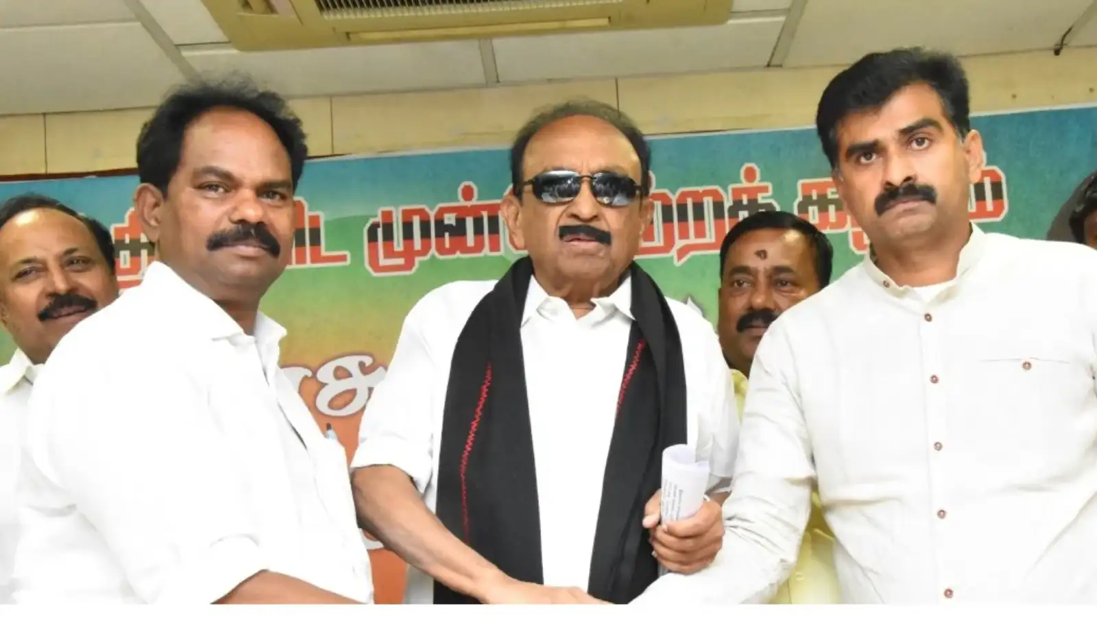 Mdmk Party Issue,துரோகி பட்டம் கொடுத்து வெளியேற்ற முயற்சி : வைகோ மீது ...