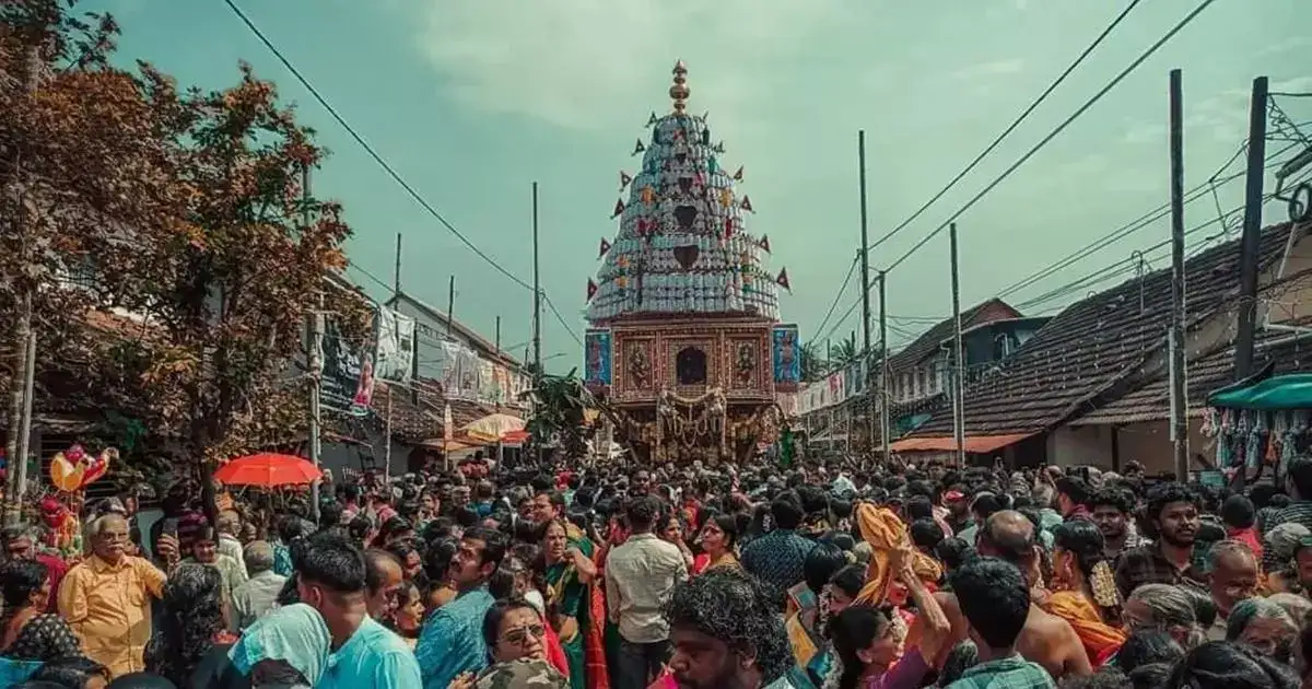 Kalpathi Ratholsavam Today: മന്തക്കര മഹാഗണപതിയുടെ തേരിറങ്ങി; കൽപ്പാത്തി ...