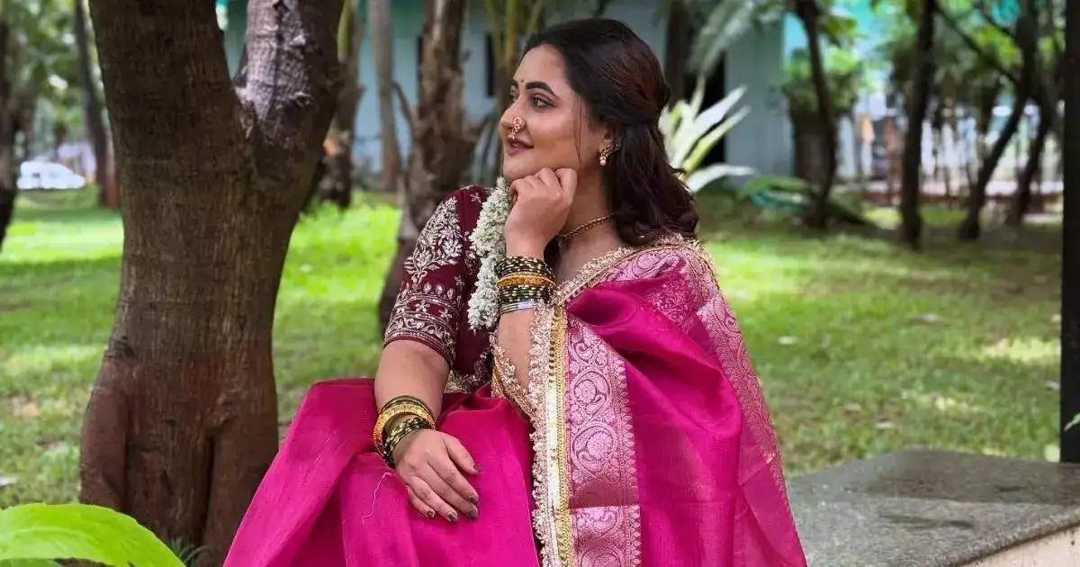 Rashami Desai Tissue Silk Saree,'उतरन' की 'तपस्या' ने दिखाया हसीन अंदाज, गुलाबी साड़ी पहनकर ...