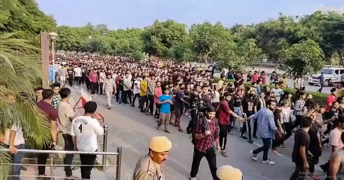 Mohali Mms News Today,मोहाली MMS प्रकरण: होय, तिने व्हिडिओ बनवले; आरोपी ...