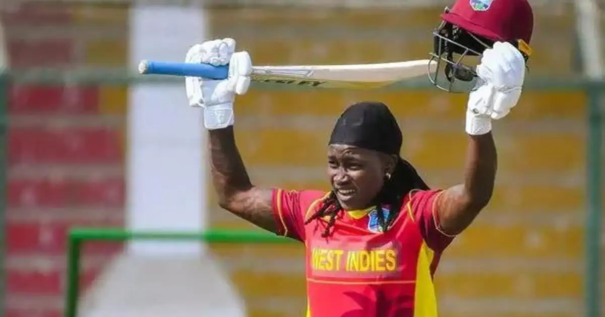 Deandra Dottin: जिने भालाफेकमध्ये सुवर्ण जिंकले तिने क्रिकेटचे मैदानही ...