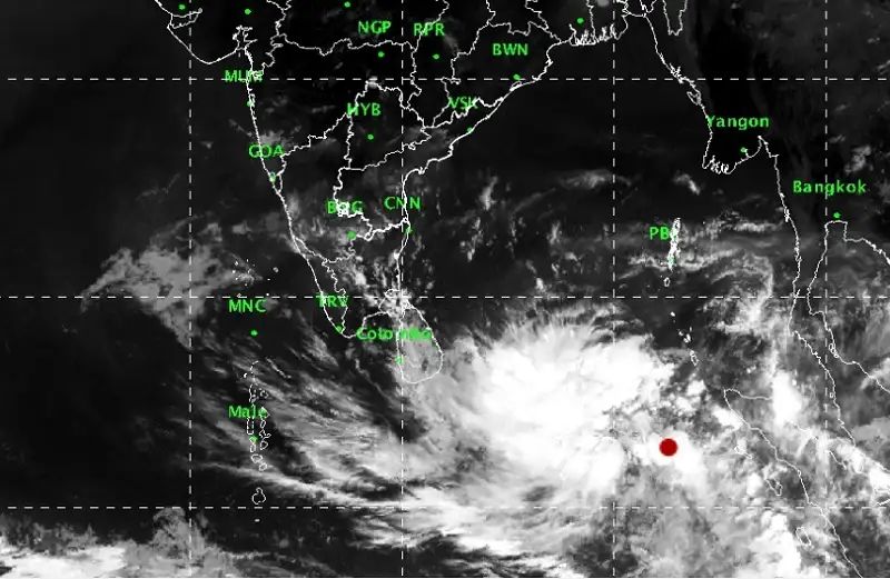 Phani Cyclone,బంగాళాఖాతంలో ‘ఫణి’ అలజడి.. తమిళనాడులో రెడ్‌ అలర్ట్ ...